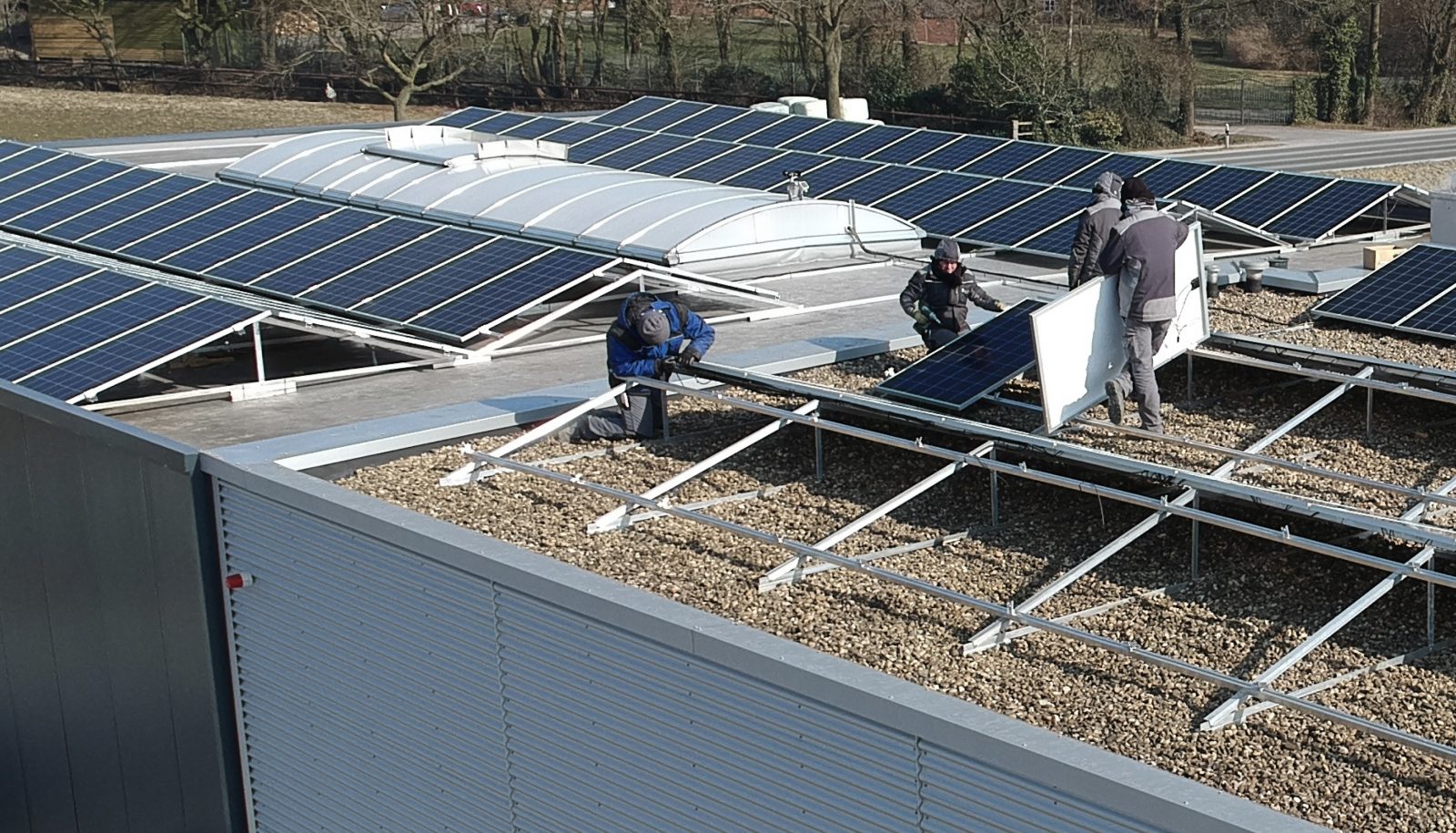 Unser (fast) energieneutrales Logistikcenter | arktis.de